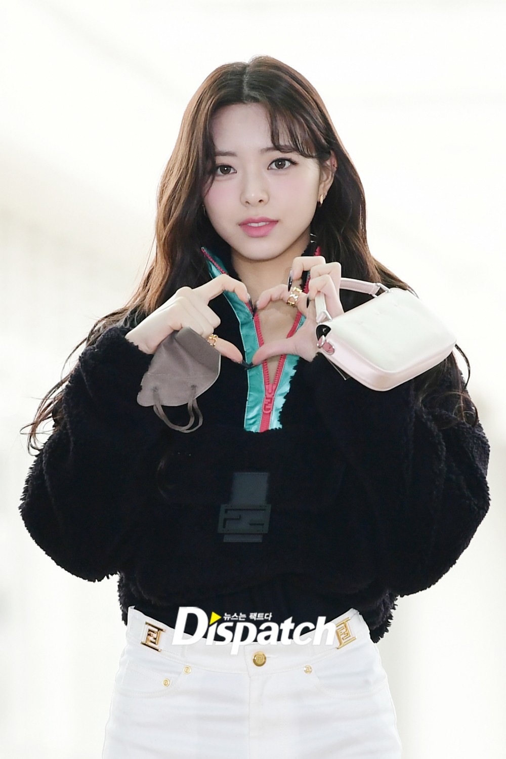 현장포토 모닝 러블리 유나 상큼한 애교 디스패치 뉴스는 팩트다