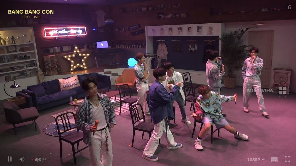 "이게 미래의 공연인가"…BTS, 75만 아미와 랜선으로 "보고싶다" | 디스패치 | 뉴스는 팩트다!