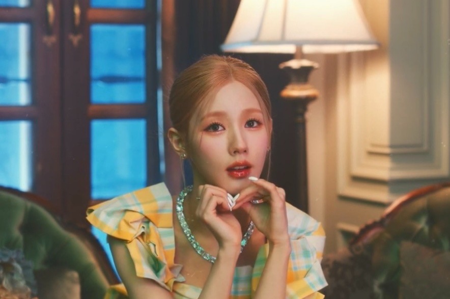 Teaser Video for Miyeon's Solo Debut With 'MY' Released | DIPE.CO.KR