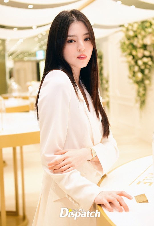 Han So-Hee attends Omega brand event | DIPE.CO.KR