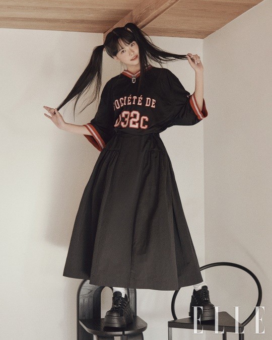 Le Sserafim's Hong Eun-Chae in a close-up interview with Elle magazine ...