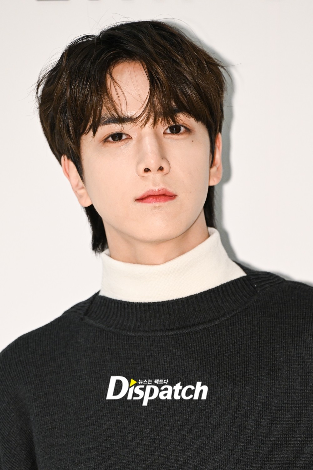 Exo's Sehun spotted at airport before departure | DIPE.CO.KR