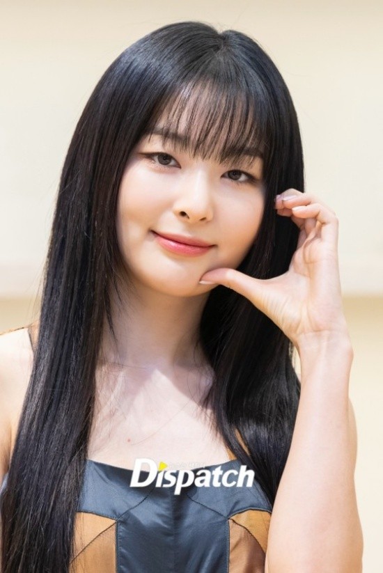 [Photo] "Lovely smile"...Seulgi, innocent eyes | DIPE.CO.KR