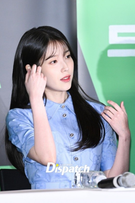 [Photo] "Even the shadow is pretty"...IU, perfect visual | DIPE.CO.KR