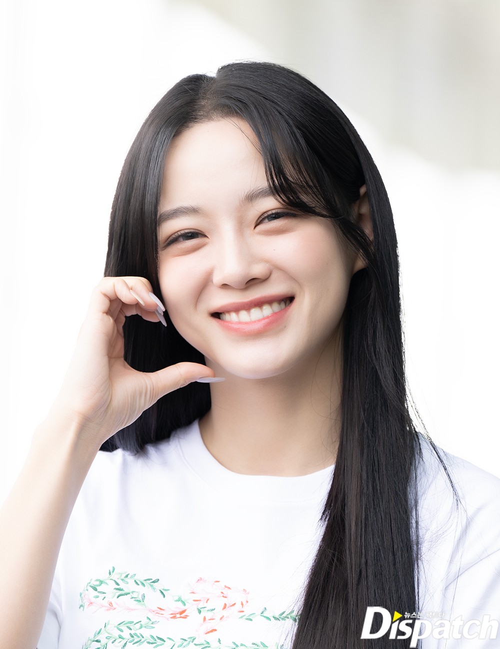 Kim Se Jeong, cute and lovelyl in Airport Pictures | DIPE.CO.KR