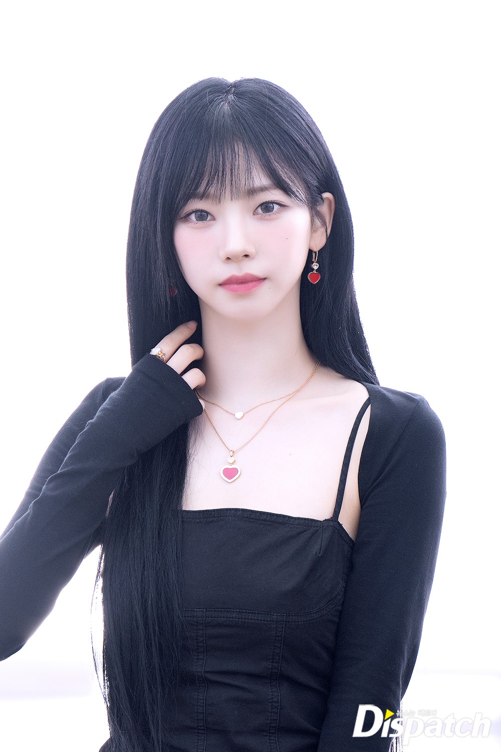 [현장포토] "오늘자 레전드"...카리나, CG 비주얼 | 디스패치 | 뉴스는 팩트다!