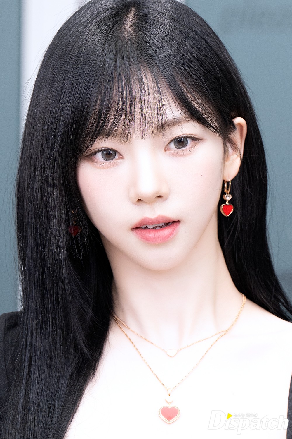 [현장포토] "오늘자 레전드"...카리나, CG 비주얼 | 디스패치 | 뉴스는 팩트다!