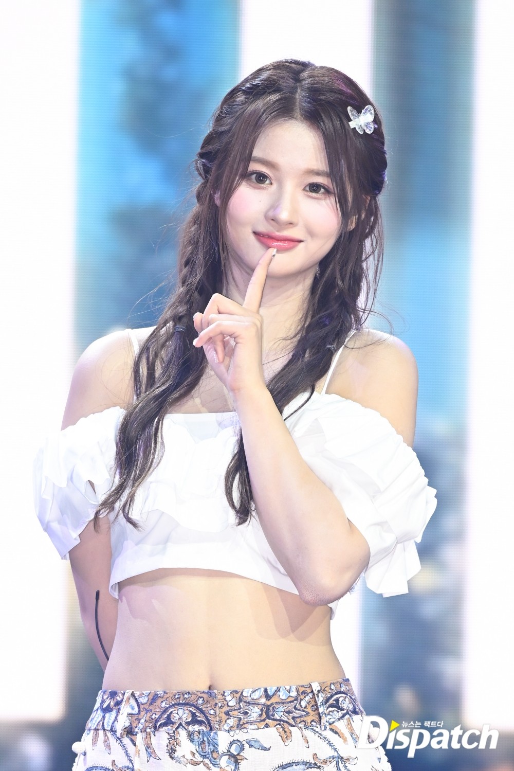 NMIXX, Live From the 'A Midsummer NMIXX's Dream' Showcase | DIPE.CO.KR