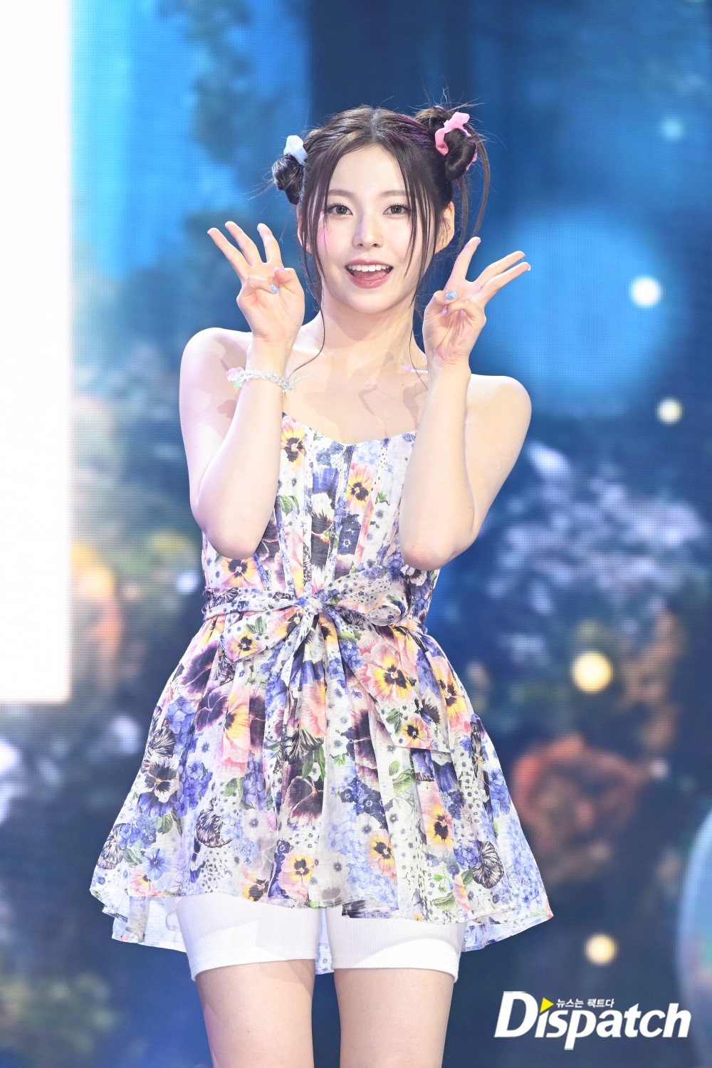 NMIXX, Live From the 'A Midsummer NMIXX's Dream' Showcase | DIPE.CO.KR