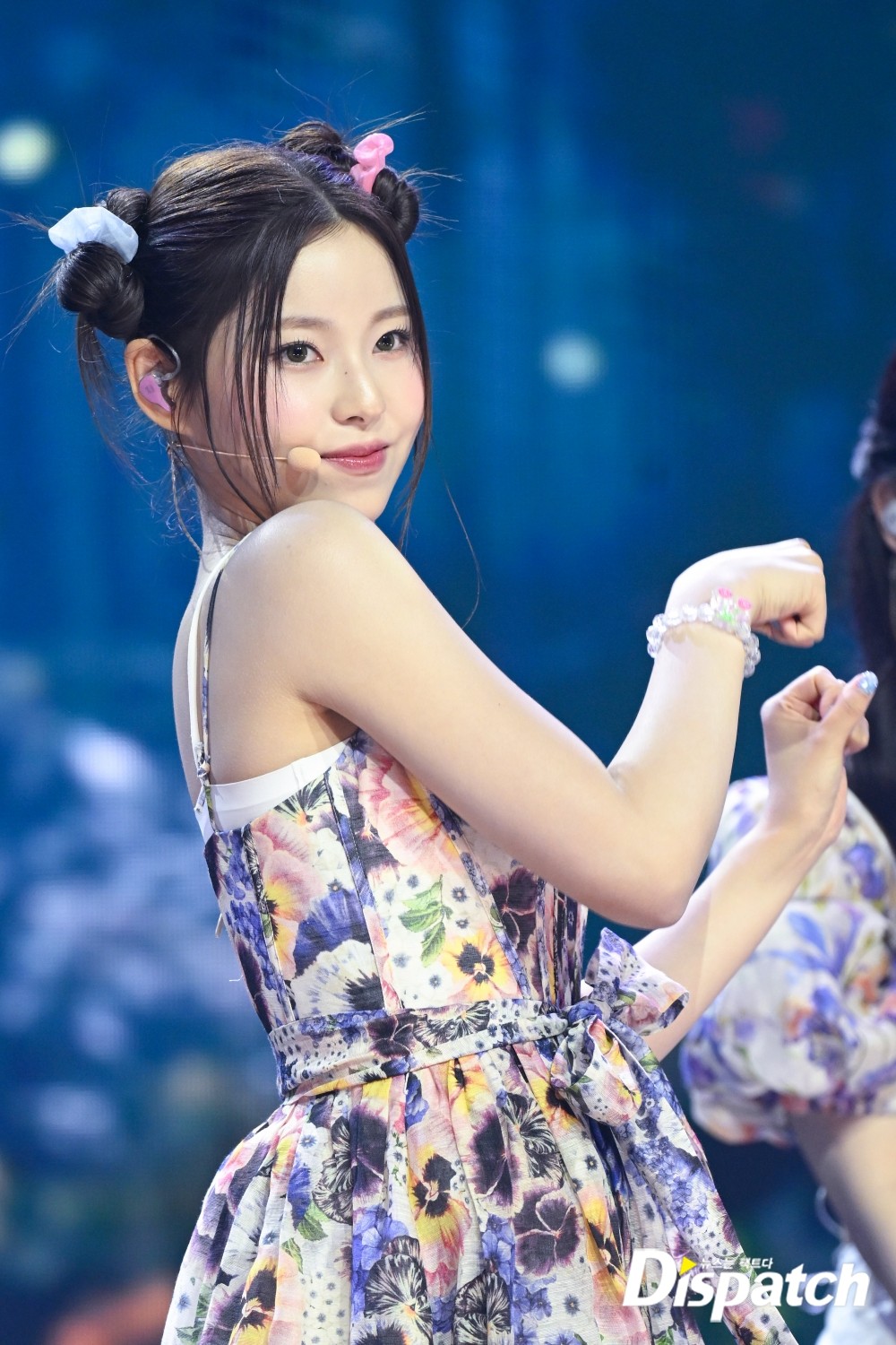 NMIXX, Live From the 'A Midsummer NMIXX's Dream' Showcase | DIPE.CO.KR