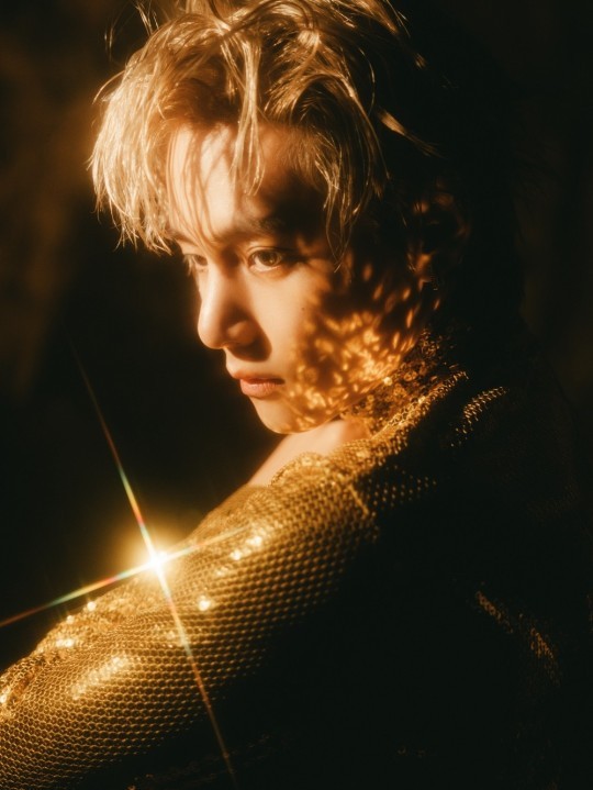 BTS's V 'Love Me Again' Music Video: Watch | DIPE.CO.KR
