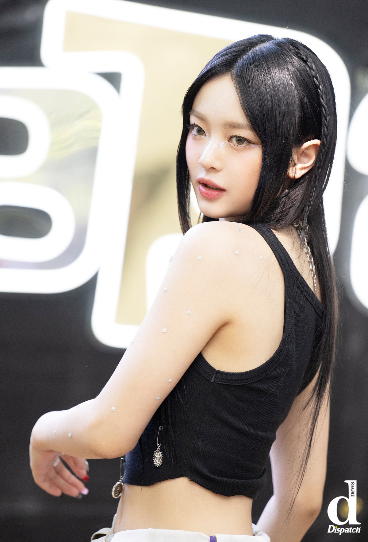 [뉴진스] 하니 디스패치 롤라팔루자 시카고 백스테이지.jpg : MLBPARK