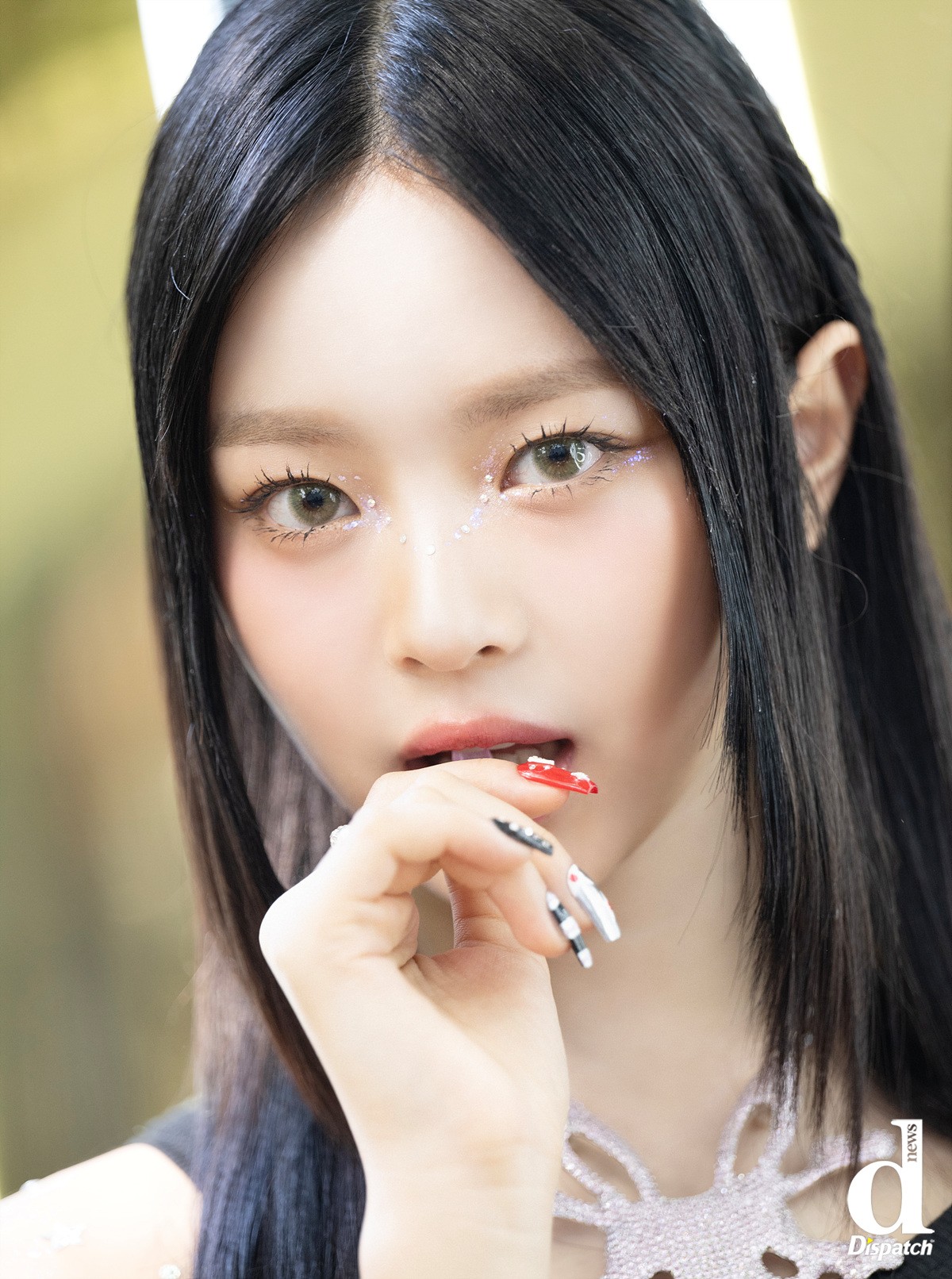 [뉴진스] 하니 디스패치 롤라팔루자 시카고 백스테이지.jpg : MLBPARK