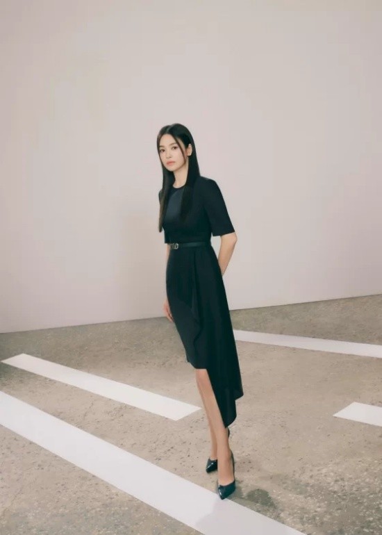 Song Hye-kyo, Visuals Brighter than Spring | DIPE.CO.KR