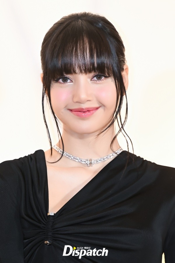 BLACKPINK Lisa, Definition of "Classy" | DIPE.CO.KR
