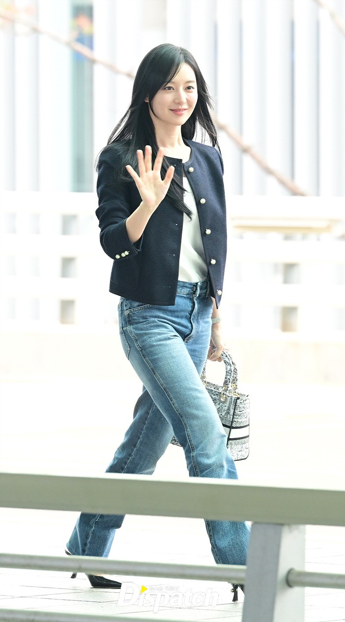 "Good Morning Lovely"... Kim Ji-won Shines as She Departs | DIPE.CO.KR