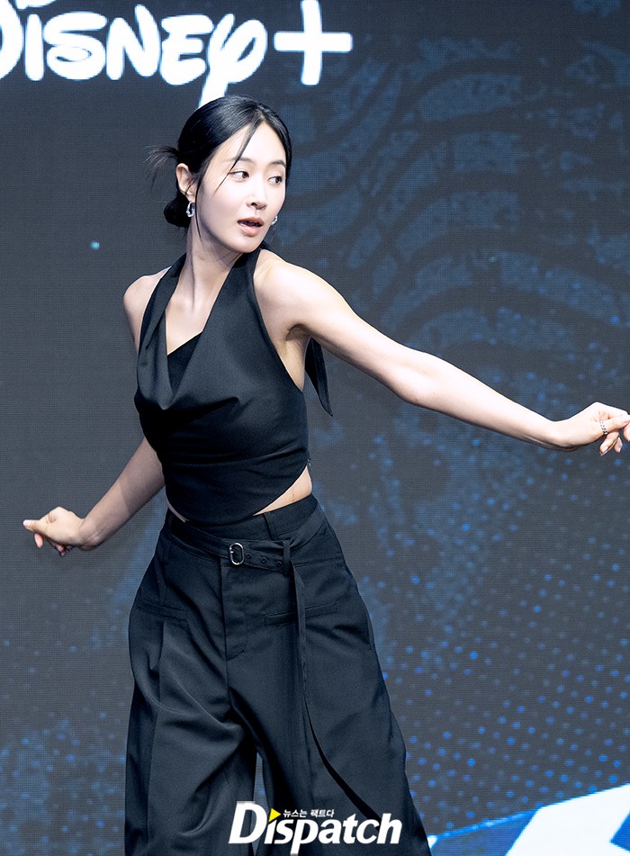 "Swooning at Her Smile"...Kwon Yuri, Timeless Loveliness | DIPE.CO.KR