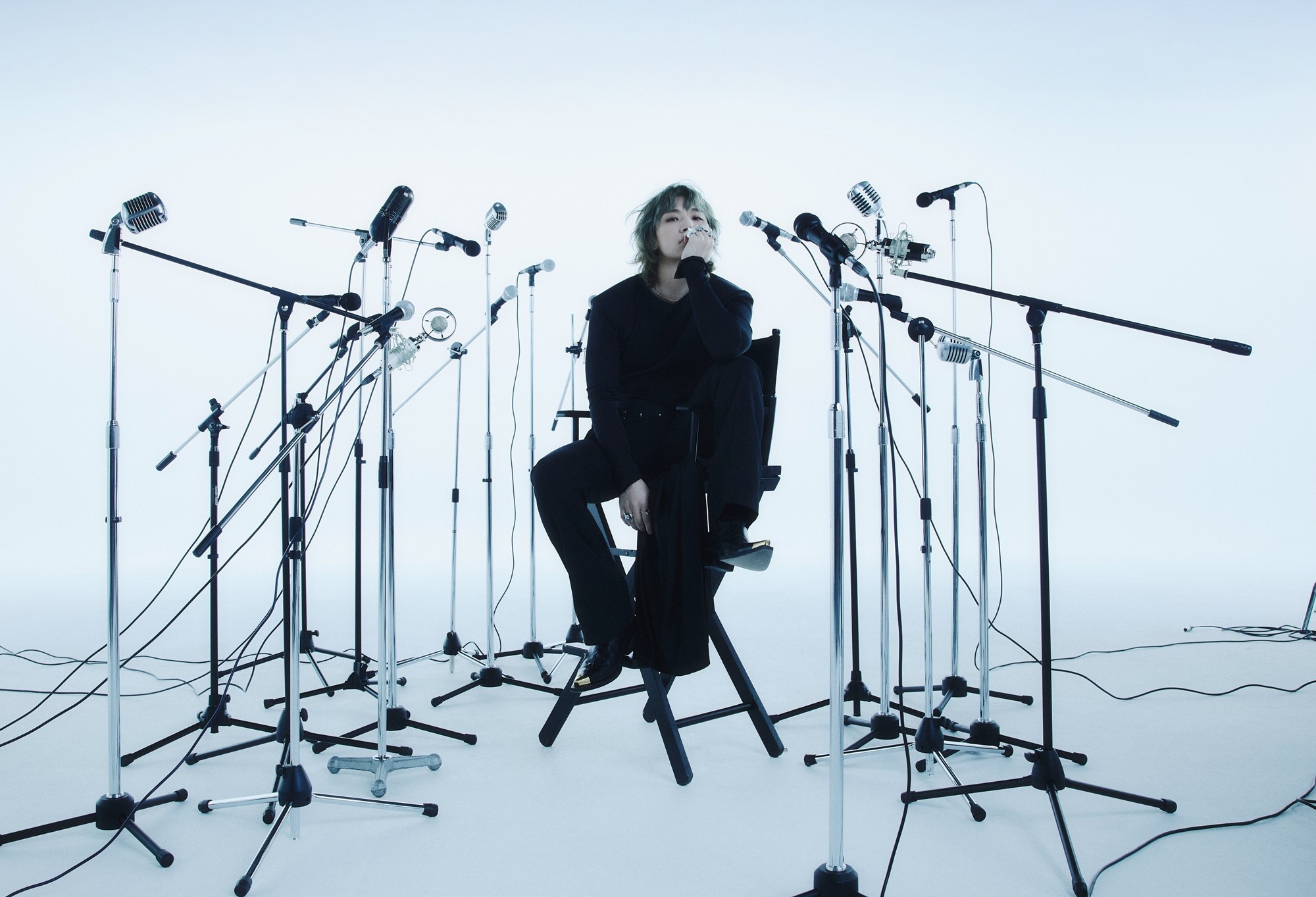 Daesung Drops His First Mini Album 'D's WAVE' — A Rock-Powered Comeback ...