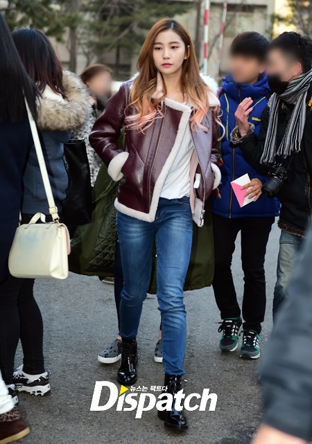 [로드 1mm] "노출은 무대용"…EXID vs 헬비, 꽁꽁 출근길 | 디스패치 | 뉴스는 팩트다!